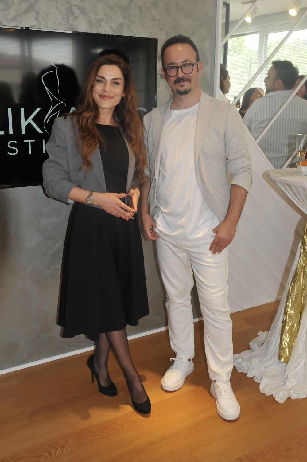 YAZA MERHABA PARTİSİ