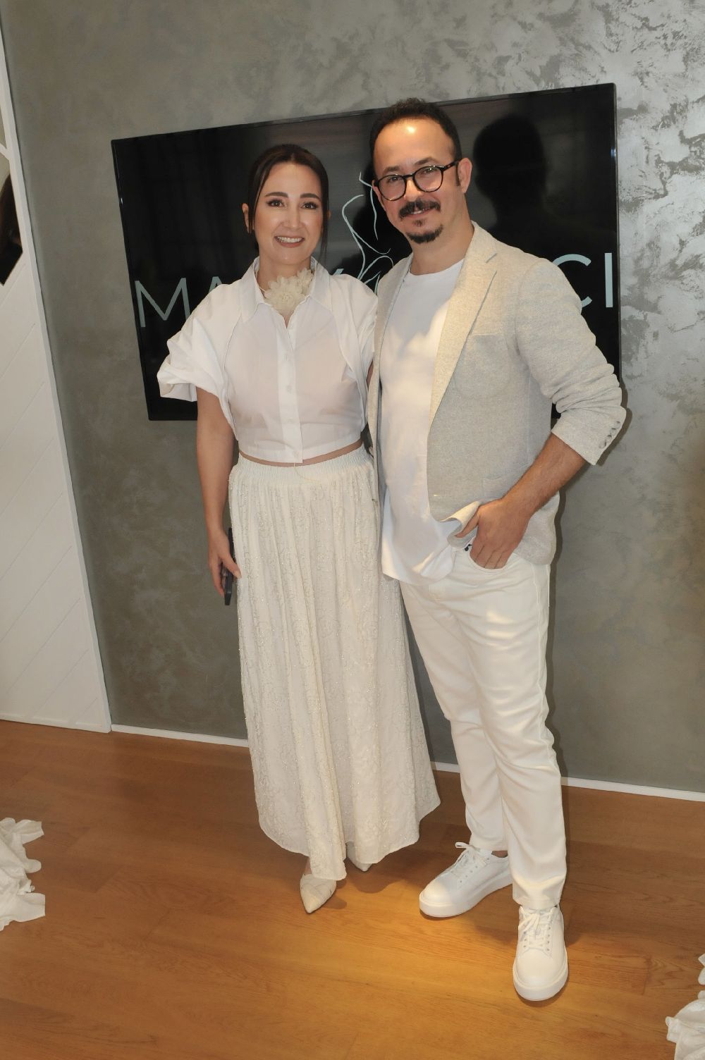 YAZA MERHABA PARTİSİ